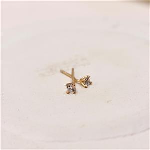 قیمت و خرید گوشواره میخی نگین دار برند ژوپینگ کد003152