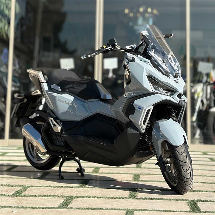 قیمت و خرید موتور سیکلت طرح ADV 175 SYM