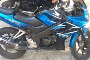 قیمت و خرید موتور سیکلت هوندا CBR 150 1389